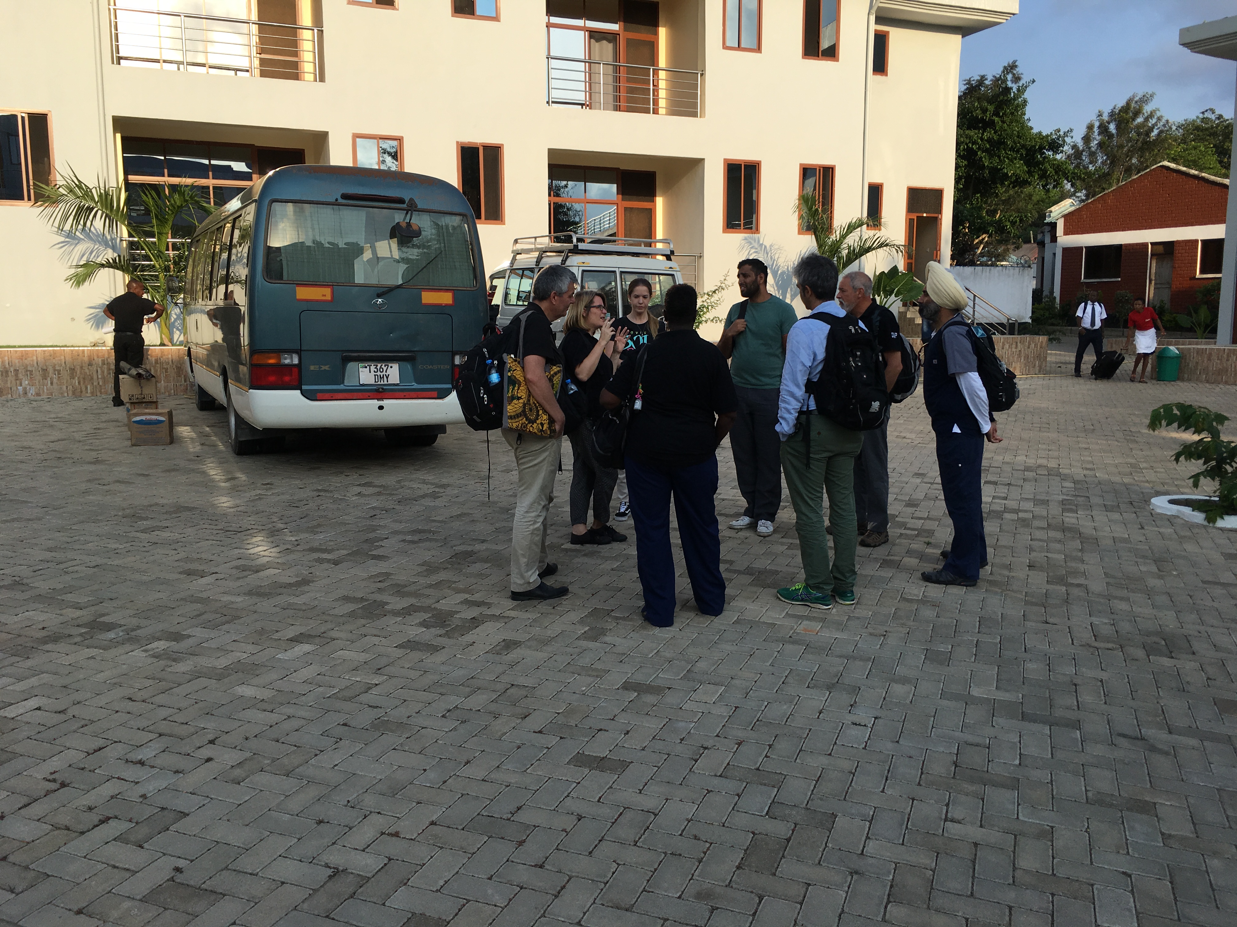 To Tanzania with Bridge2Aid – The MalDent Project